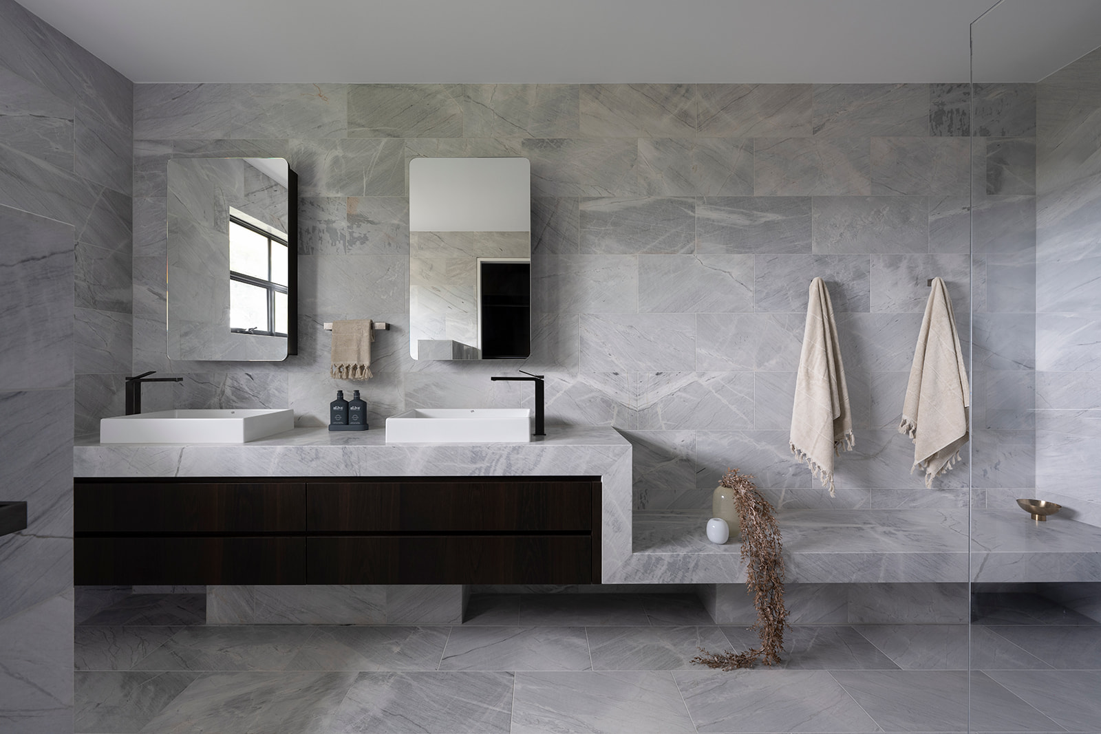 Elba | benchtops stone stone-slabs stone-tiles | Artedomus