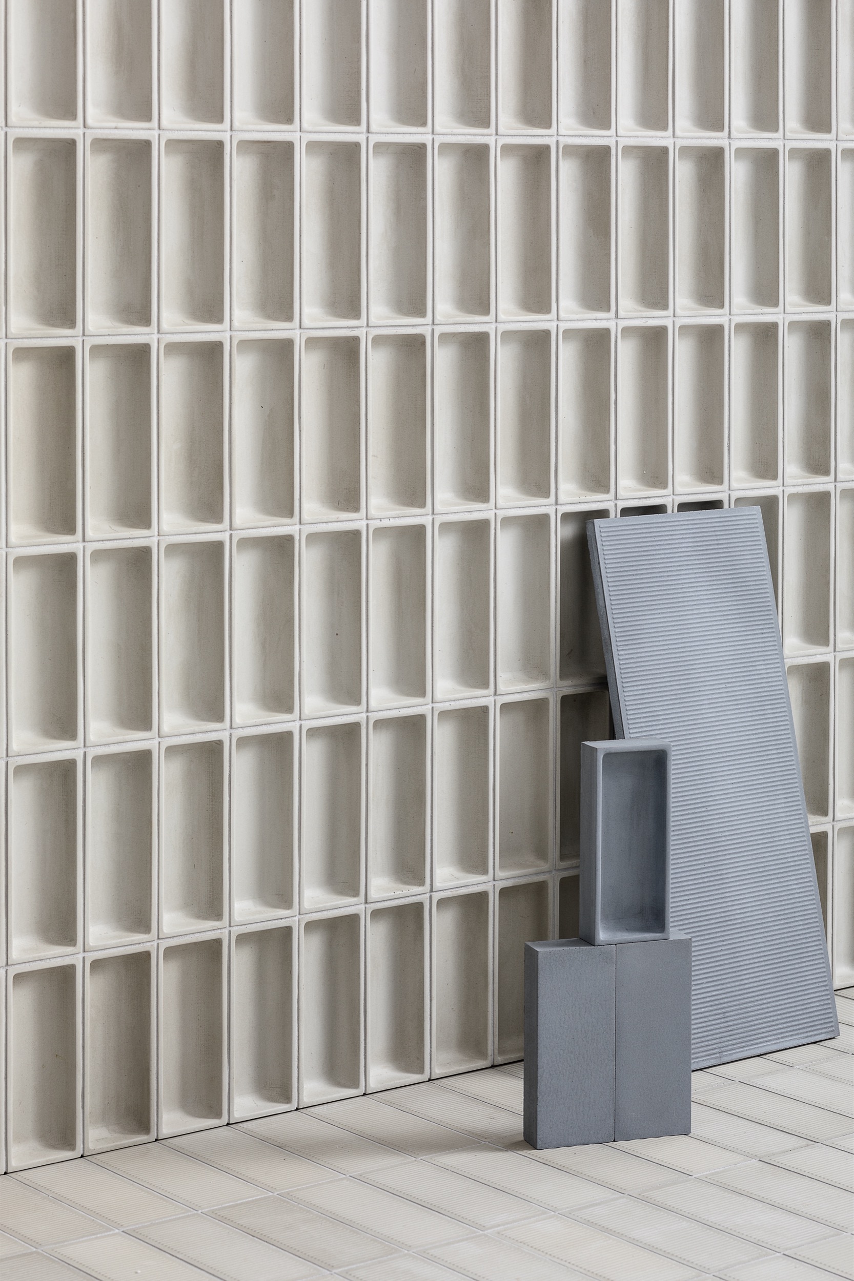 Minimum | tiles new releases architectural-ceramics concrete | Artedomus