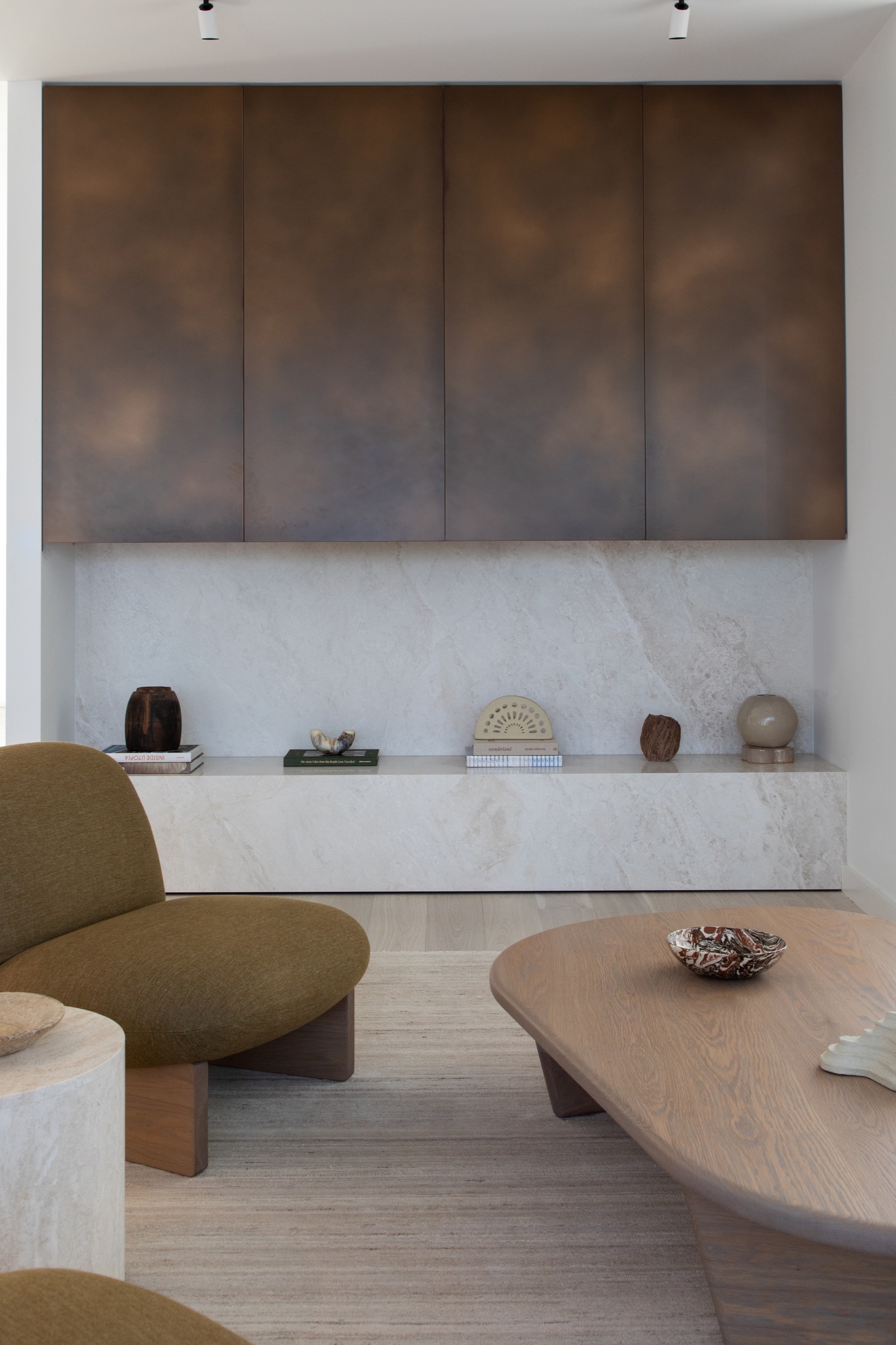 Artedomus | Stone