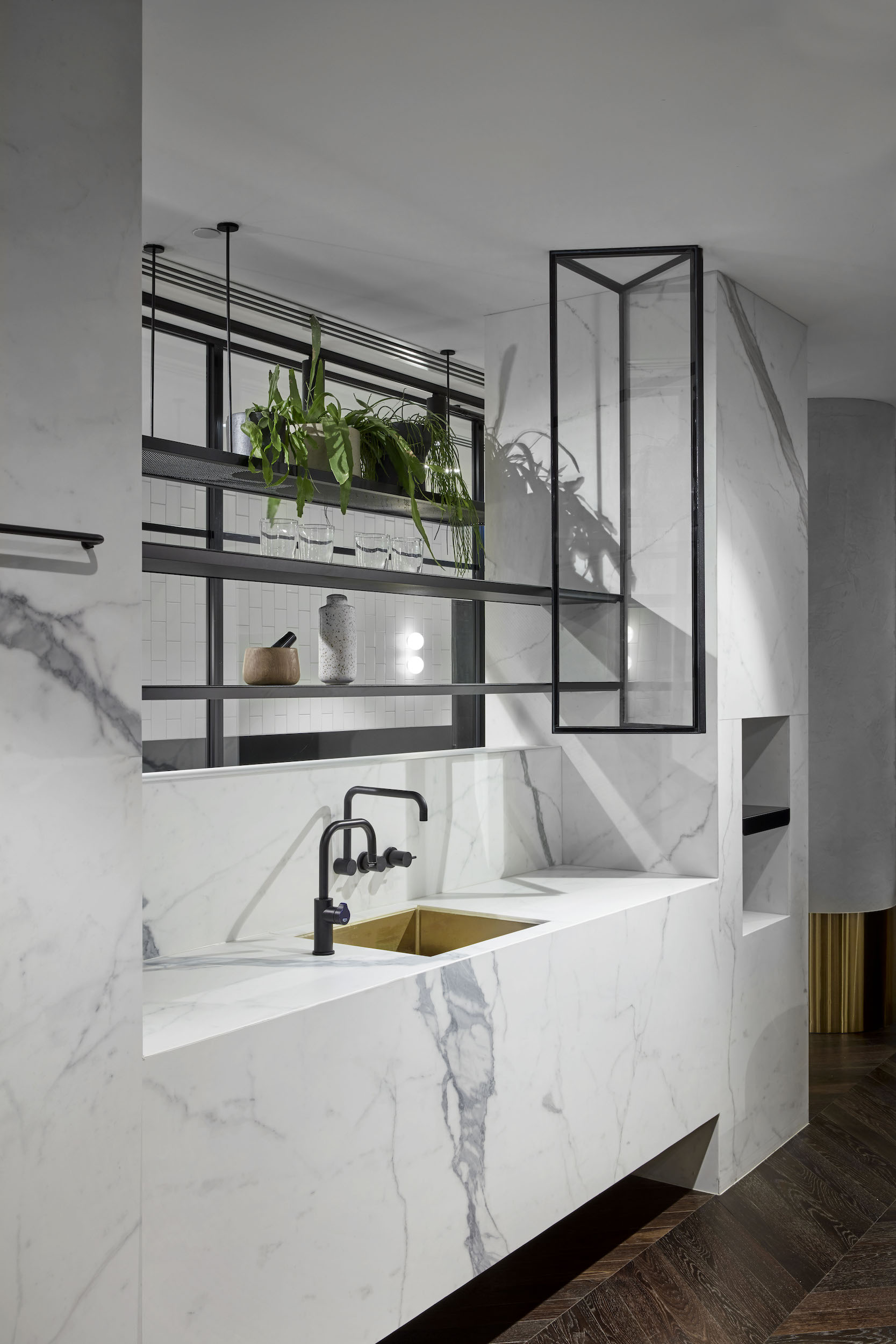 Statuario | exteriors porcelain-panels active-surfaces marble 20mm ...