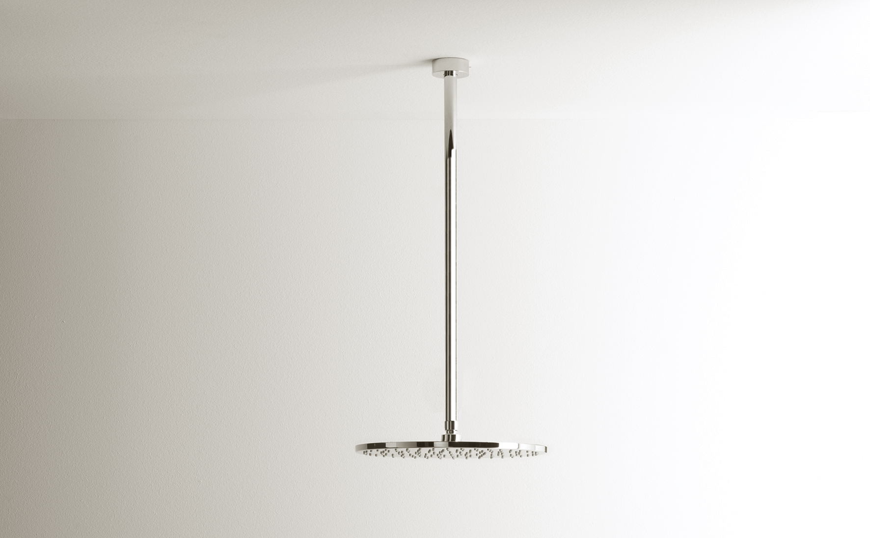 Memory Shower Head with Vertical Ceiling-mounted Pipes | bathware ...