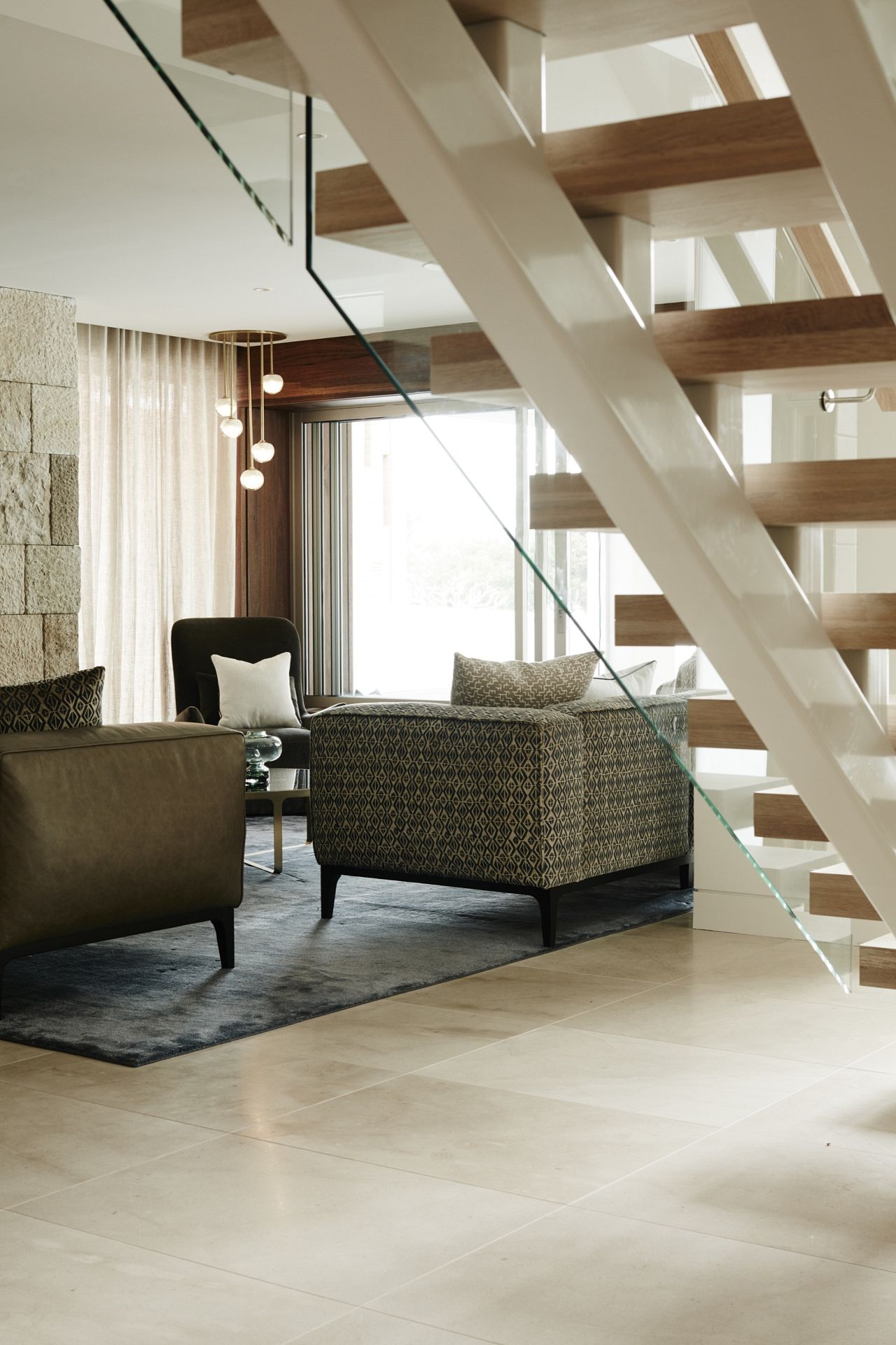 Rocca Bianca | benchtops exteriors stone stone-slabs stone-tiles ...