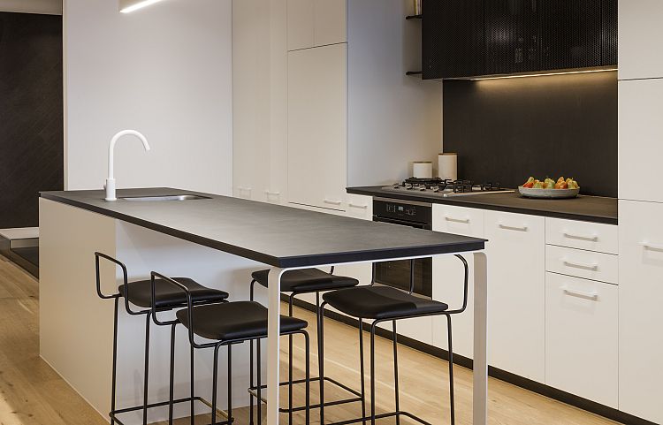 Moon | exteriors porcelain-panels active-surfaces concrete 12mm | Artedomus